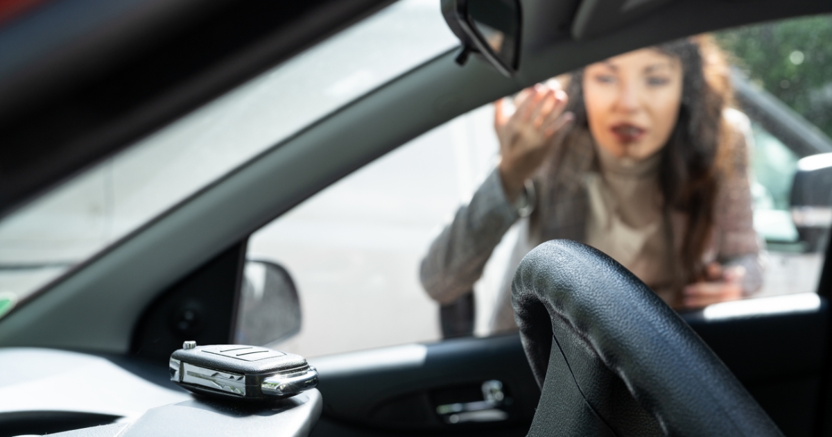 5 signs of a broken door lock and what to do if you notice them